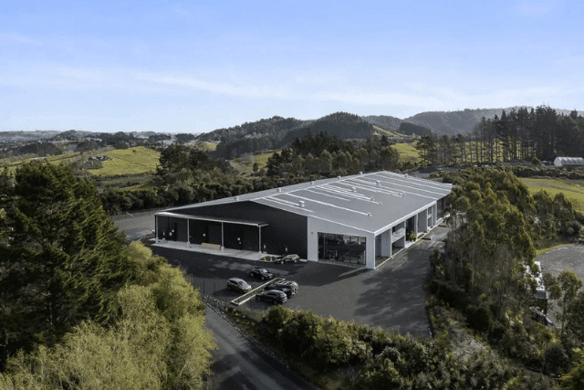 909 Haruru Road - Emcon Construction